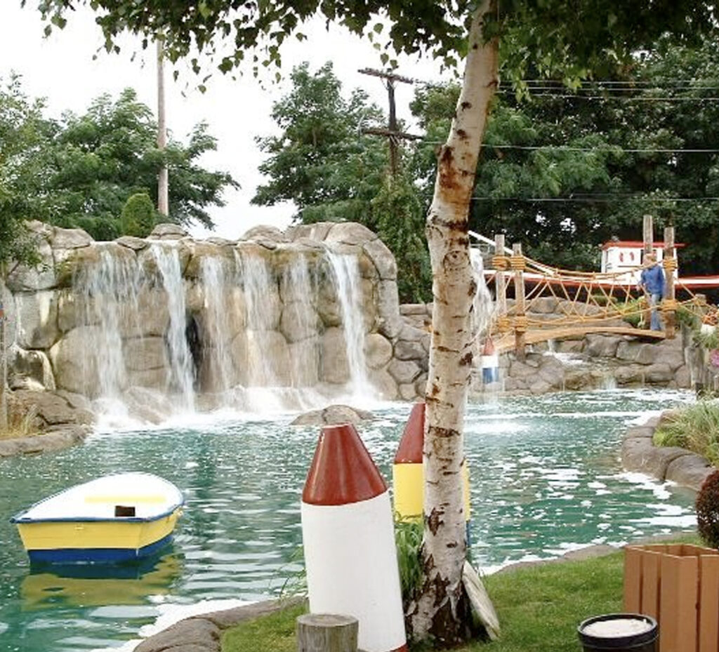 Cape Escape Mini Golf | Kids on the Cape